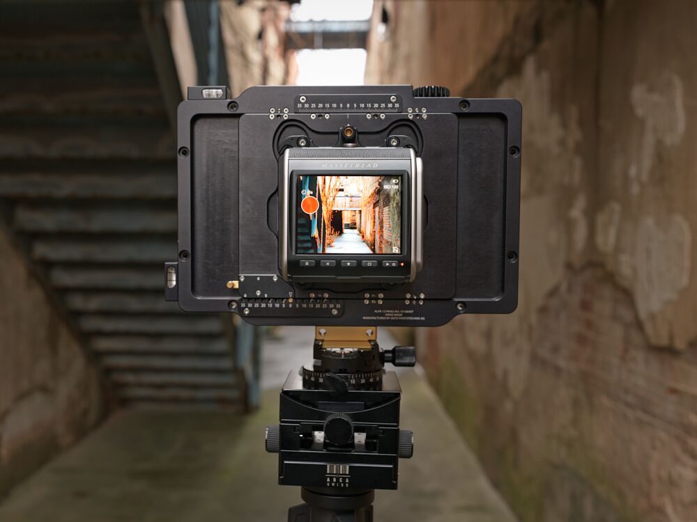 Hasselblad 907X & CFV 100c - a Revolutionary Digital Back for Technical ...